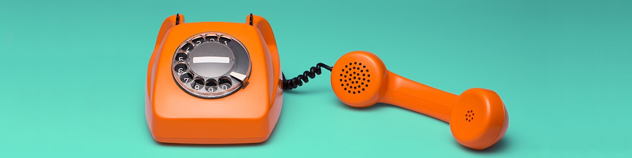 MEDION® LIFE® E63041 DECT Telefon mit Basisstation und 2 Mobilteilen ...